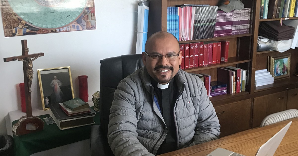 Del Escritorio del Padre | Saint Anthony Catholic Church